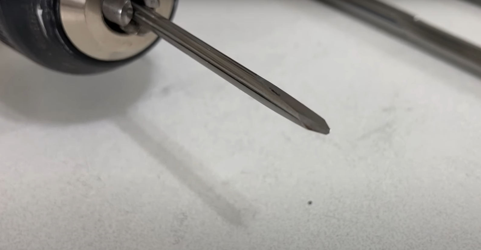 How to Drill a Carbon Fiber? - ToolsProfy