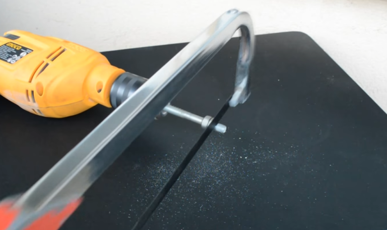 How to Cut a Chain Without Bolt Cutters? - ToolsProfy