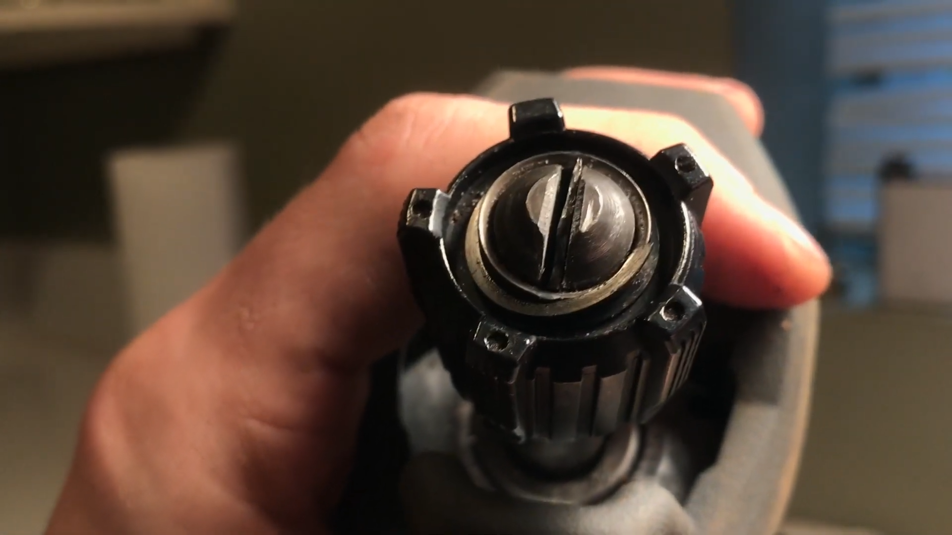 How to Get Broken Blade Out of Sawzall? - ToolsProfy