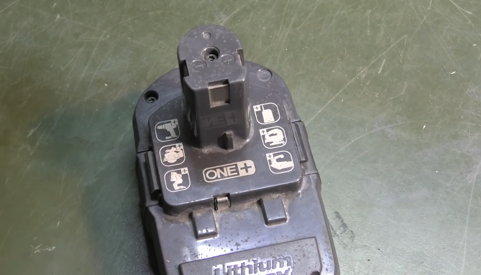 Ryobi 18V Battery Not Charging: How to Fix? - ToolsProfy